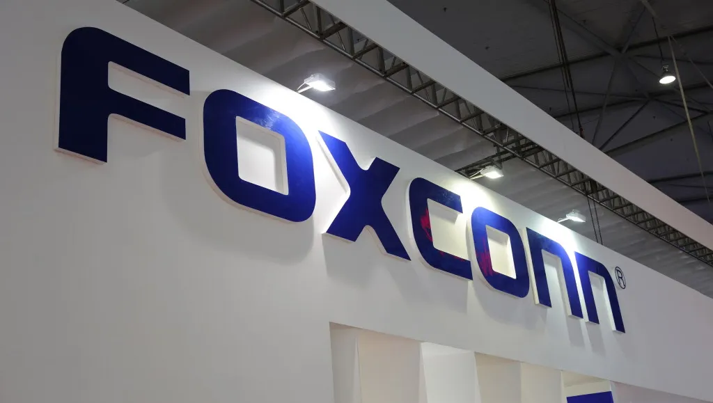 HCL & Foxconn Joint Venture to Build Semiconductor Fab in India